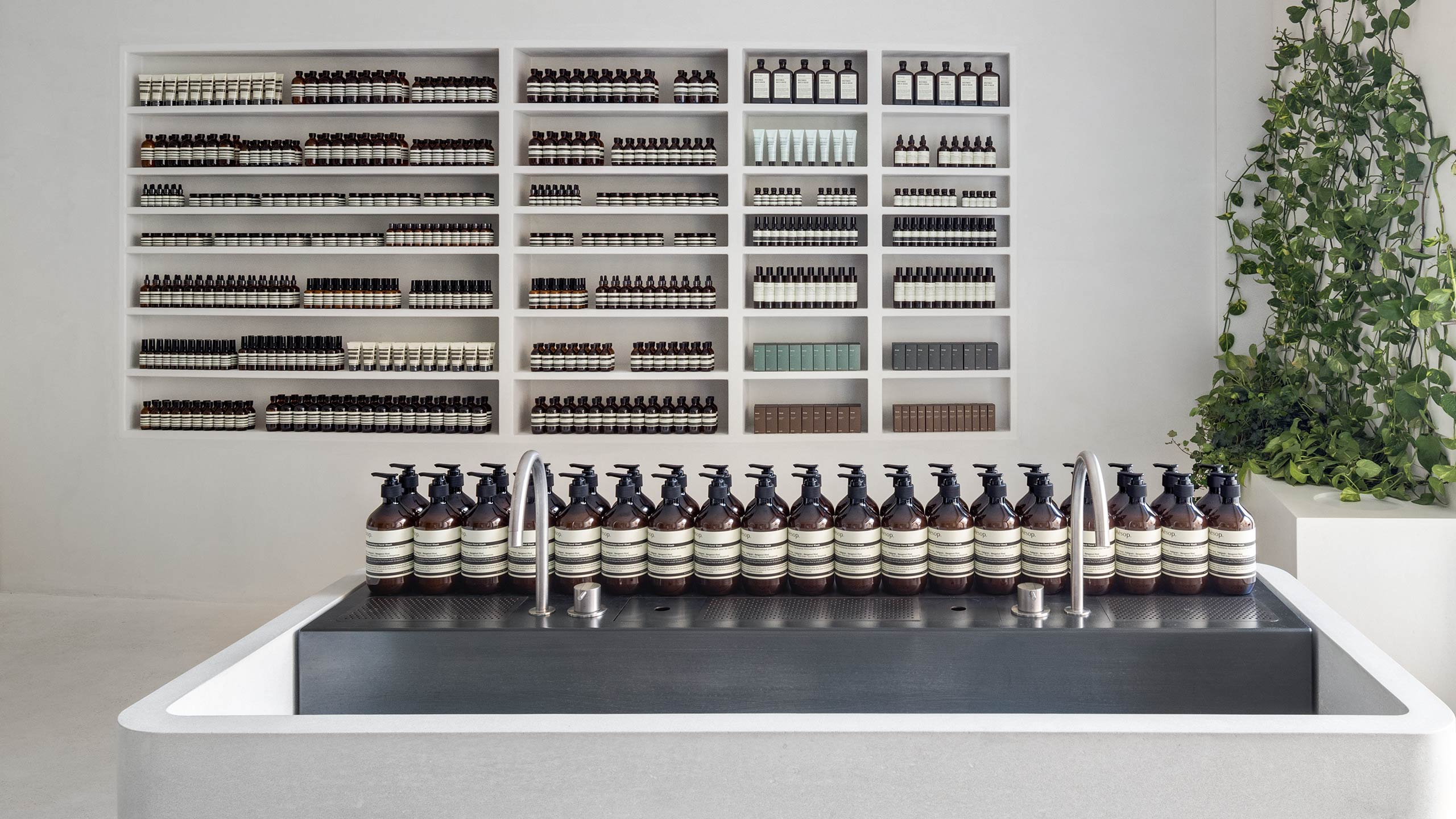 Aesop Design District | Aesop Switzerland