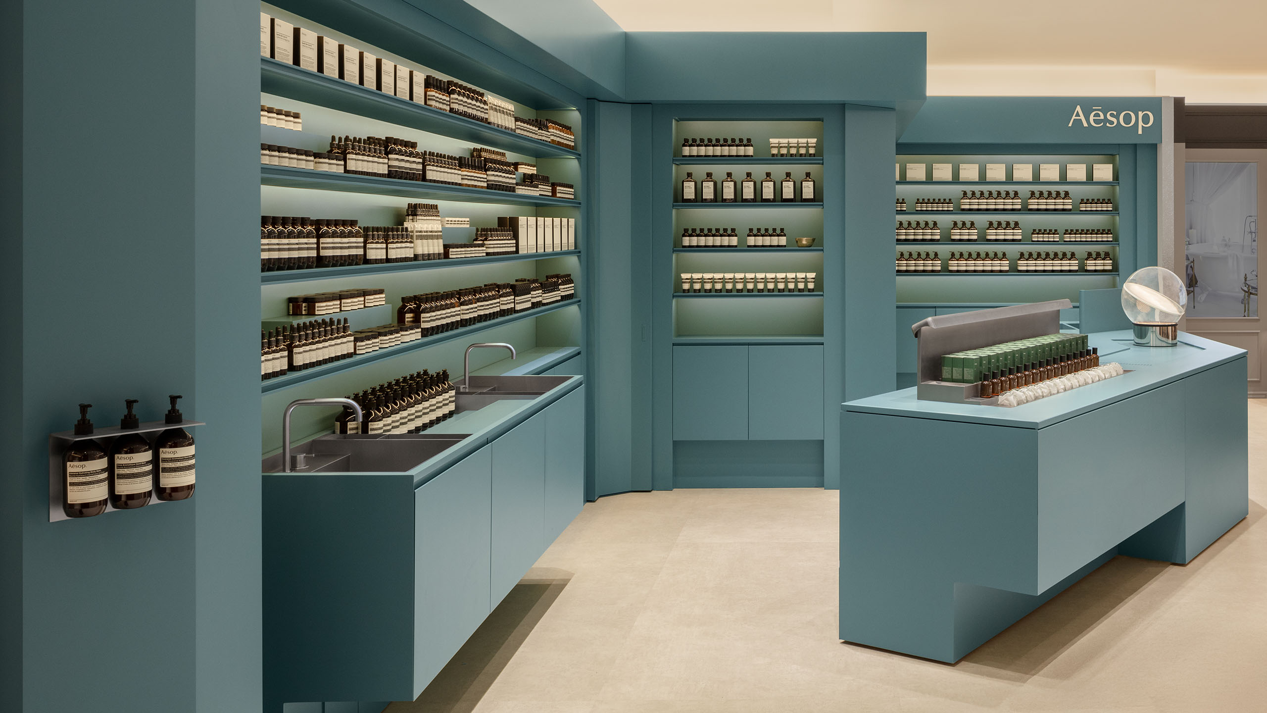 Aesop Fukuoka Airport | Aesop Schweiz